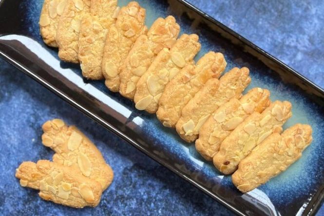 Must-try Belgian foods in Antwerp